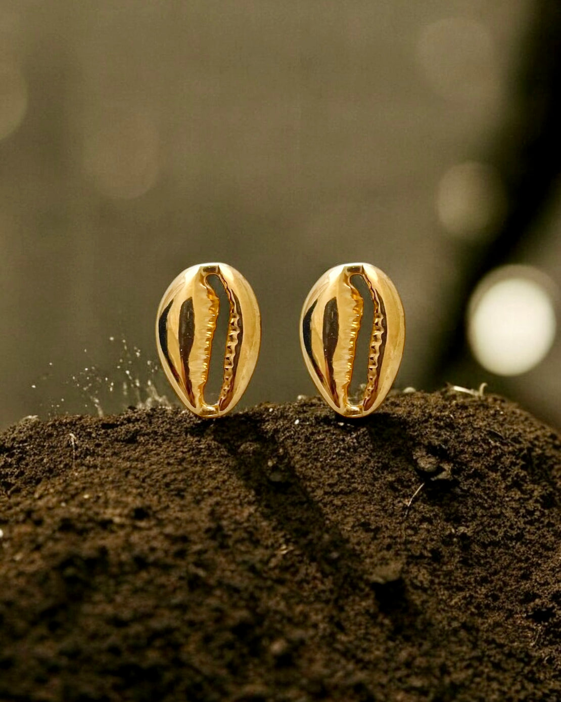 SHELL – Valeri Christina